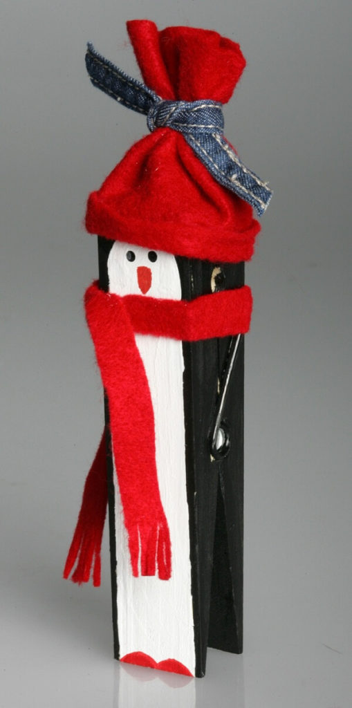 60 Easy Clothespin Crafts For Kids To Try