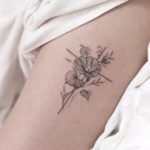 180 Stunning Flower Tattoos for Women in 2025